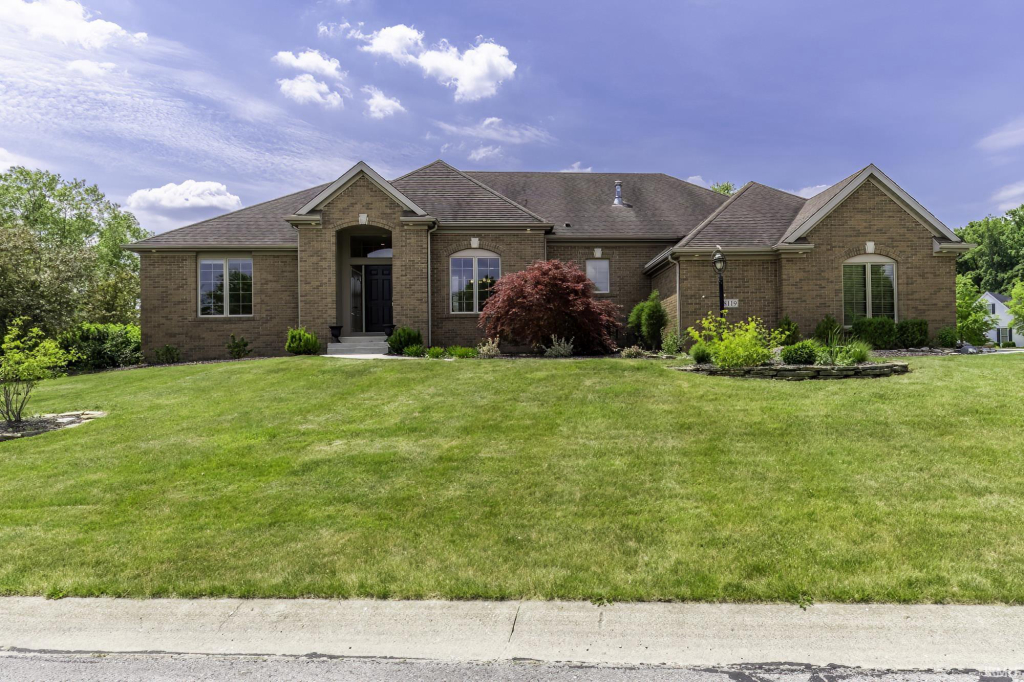 8119 Inverness Lakes Trail Fort Wayne IN 46804 (House For Sale) | MLS ...