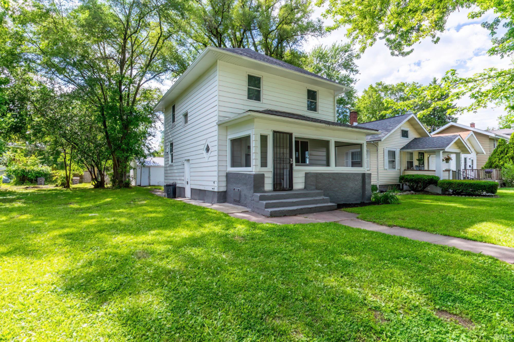 3026 Monroe Street Fort Wayne IN 46806-1154 (House For Sale) | MLS ...