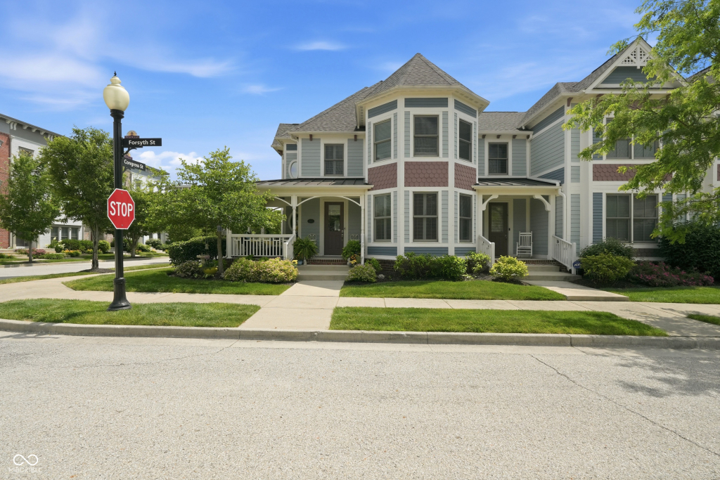 12815 Forsyth Street Carmel IN 46032 (House For Sale) | MLS 22108304