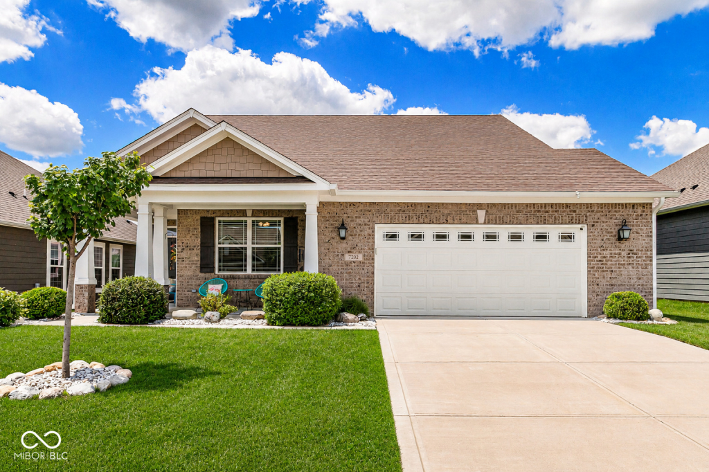 7202 Wooden Grange Drive Indianapolis IN 46259 (House For Sale) | MLS ...