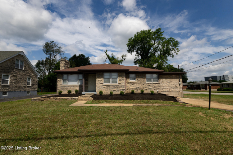 4722 Cane Run Rd Louisville KY 40216 (House For Sale) | MLS 1691950