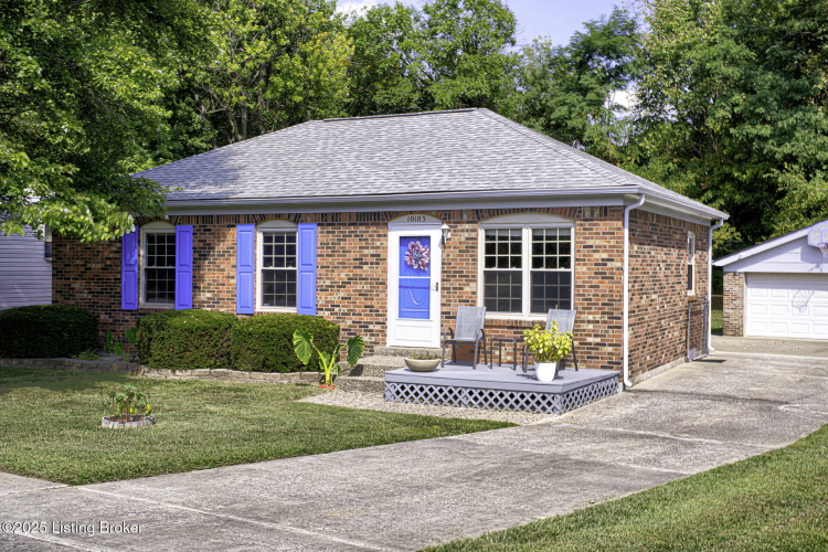 10103 Blue Creek Dr Louisville KY 40229 (House For Sale) | MLS 1698791