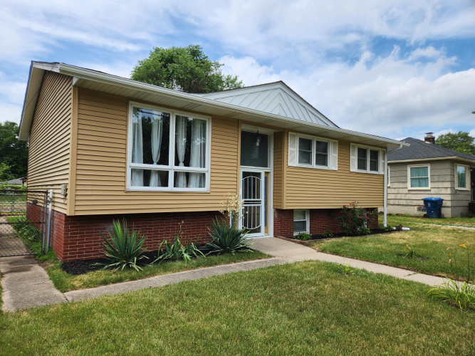 2172 Chase Street Gary IN 46404 (House For Sale) | MLS 806192