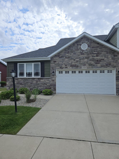 2320 Legend Circle Chesterton IN 46304 (House For Sale) | MLS 806244