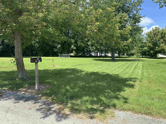 216 Second Street Tennyson IN 47637 (House For Sale) | MLS 202425059