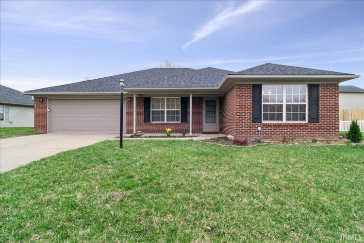 3711 Stanford Drive Evansville IN 47711 (House For Sale) | MLS 202509756