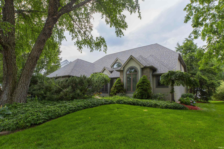 15789 Clarendon Hills Drive Granger IN 46530-7804 (House For Sale ...