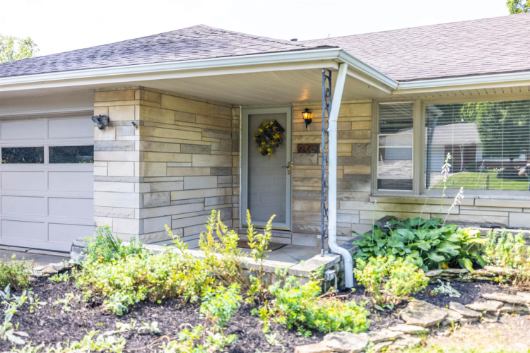 1203 N Riley Road Muncie IN 47304 (House For Sale) | MLS 202531784