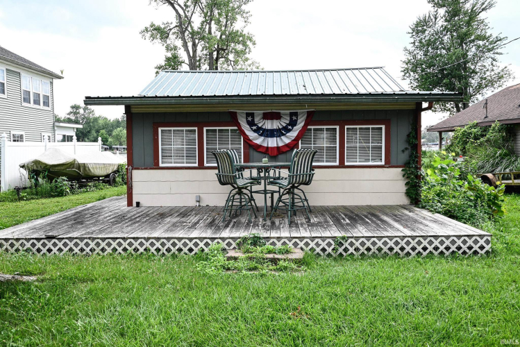 3131 Main St Nyona Lk Street Macy IN 46951 (House For Sale) | MLS 202532048