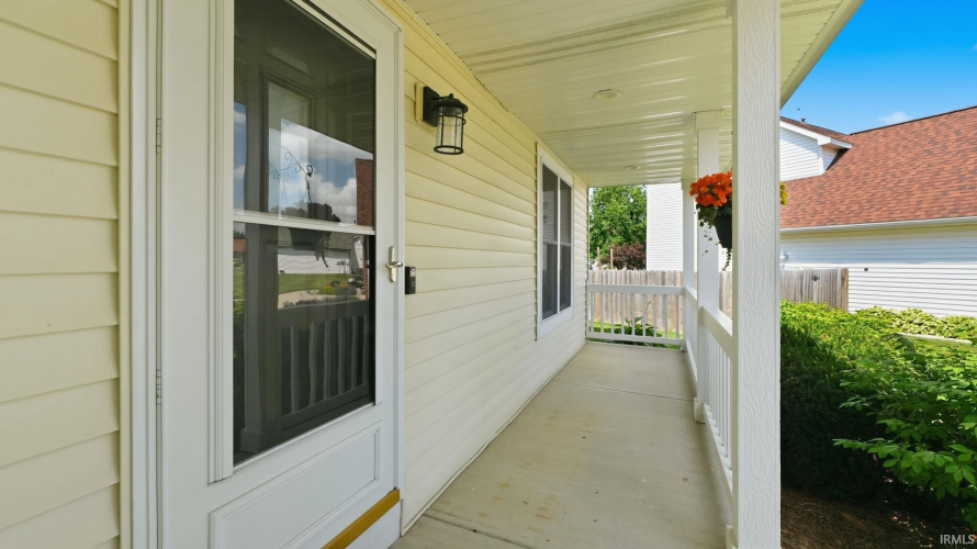 8211 Fallen Pine Court Fort Wayne IN 46815 (House For Sale) | MLS 202622720