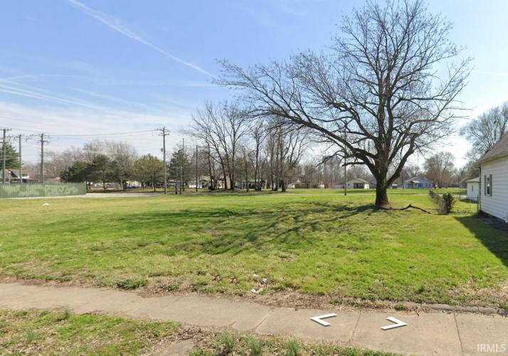 2423 Locust Street Terre Haute IN 47807-1766 (House For Sale) | MLS ...