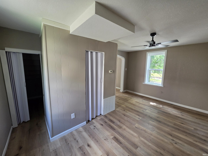 634 Walnut Street Fort Wayne IN 46802-5150 (House For Sale) | MLS 202623476
