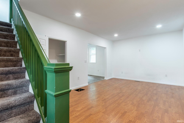 3026 Monroe Street Fort Wayne IN 46806-1154 (House For Sale) | MLS ...