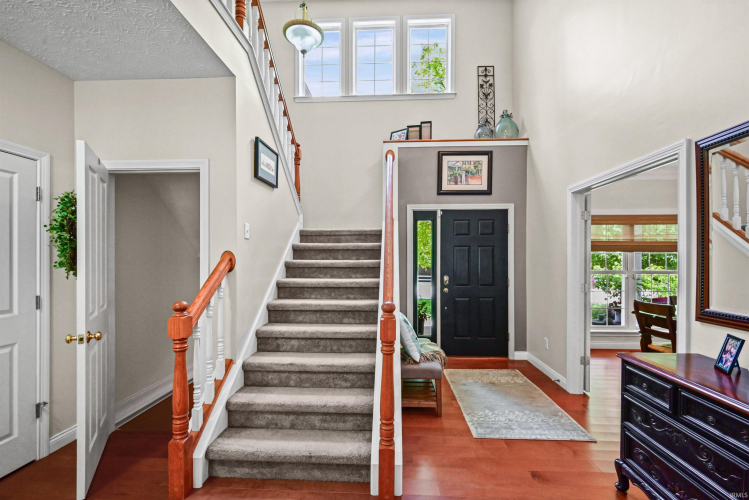 663 N Admirals Pointe Drive Lafayette IN 47909 (House For Sale) | MLS ...