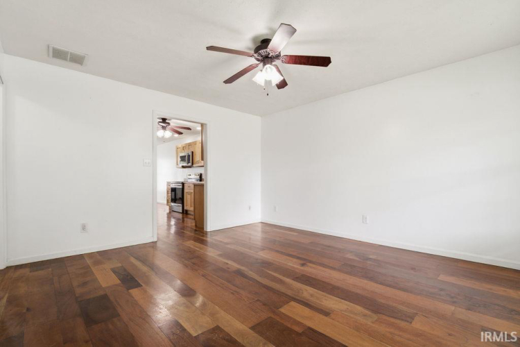 1033 11th Street Tell City IN 47586 (House For Sale) | MLS 202625860