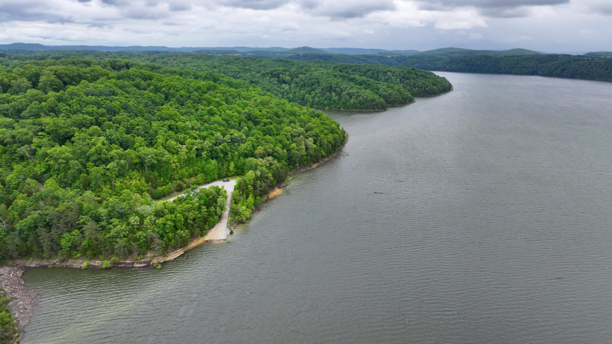 48 Maureen Way Nancy KY 42544 (House For Sale) | MLS 24009183