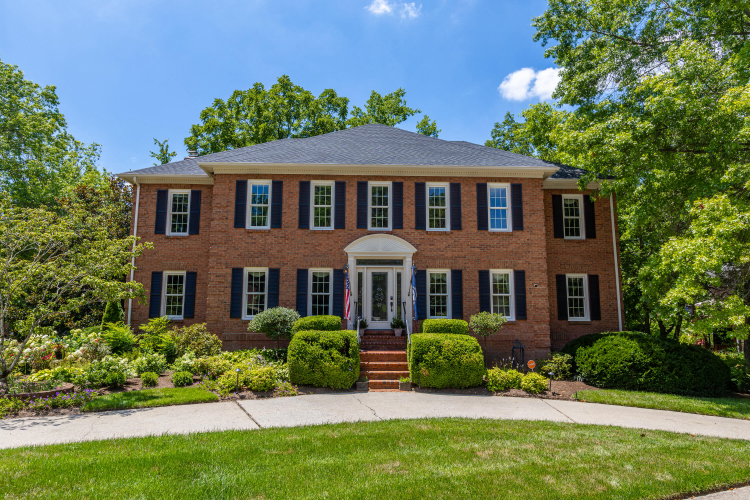 4897 Wyndhurst Road Lexington KY 40515 (House For Sale) | MLS 25014006