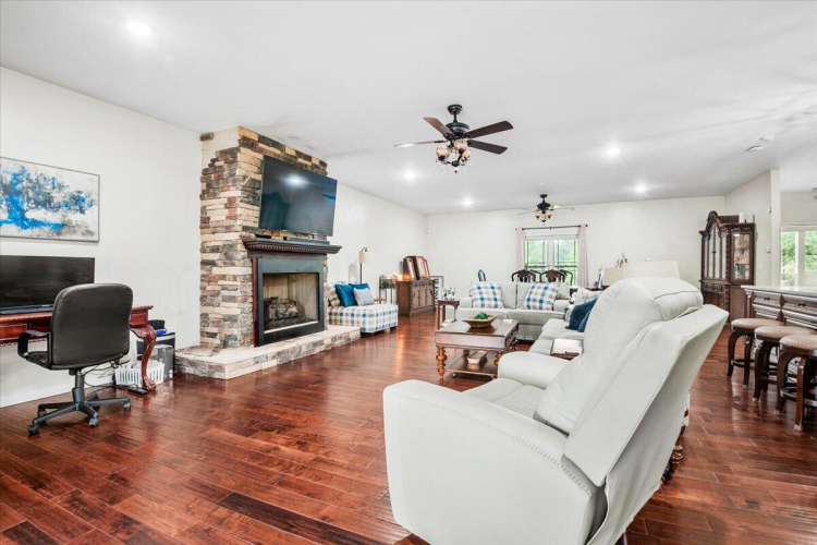 1798 Auger Springs Road Corbin KY 40701 (House For Sale) | MLS 26013429