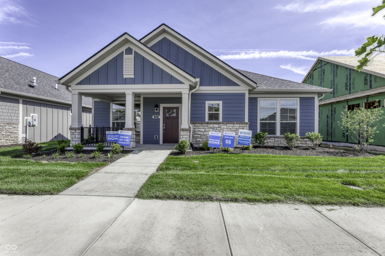 2927 Millgate Drive Carmel IN 46033 (House For Sale) | MLS 21982948