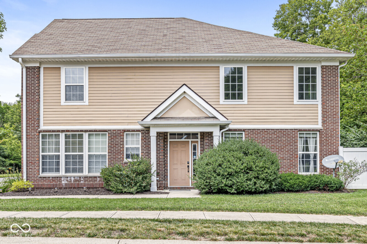 5701 Brownstone Drive Indianapolis IN 46220 (House For Sale) | MLS 21989455