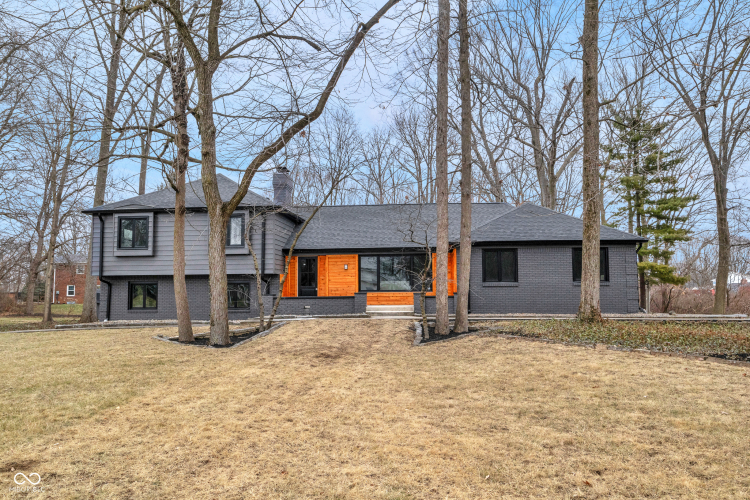 11035 W Lakeshore Drive Carmel IN 46033 (House For Sale) | MLS 22022301