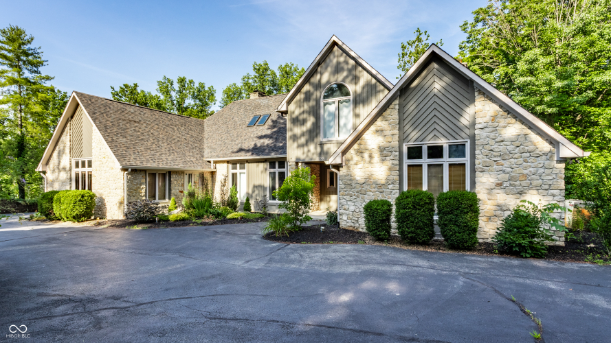 5550 Bay Colony Lane Indianapolis IN 46234 (House For Sale) | MLS 22032801