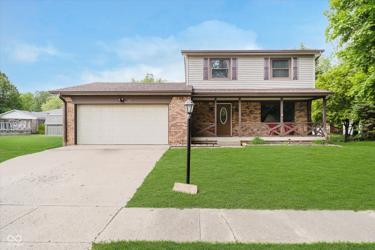 5236 Honey Comb Lane Indianapolis IN 46221 (House For Sale) | MLS 22039169