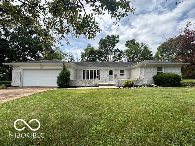 6261 Lakeland Lane Indianapolis IN 46234 (House For Sale) | MLS 22049779