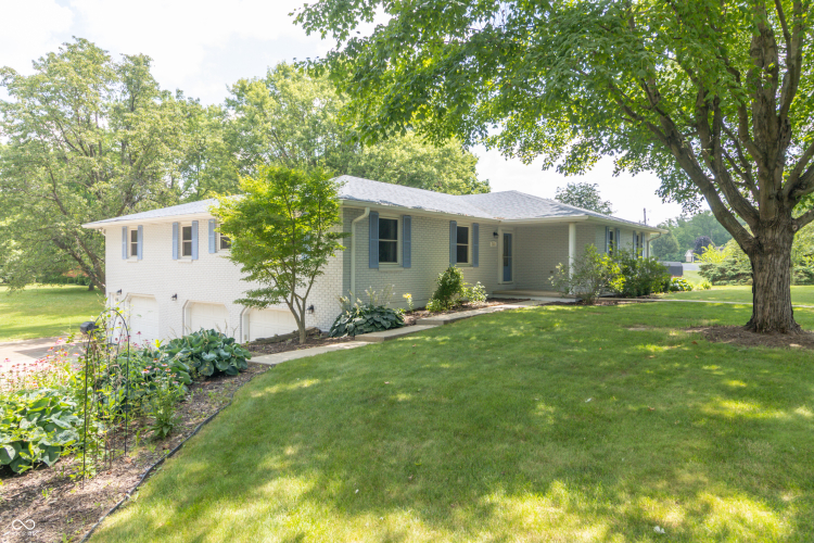 720 Suzanne Court New Castle IN 47362 (House For Sale) | MLS 22050566