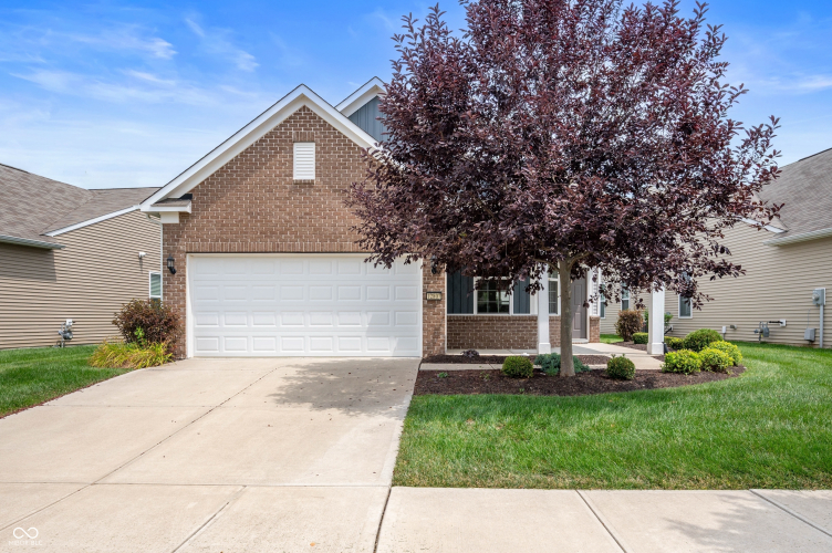 12807 Arista Lane Fishers IN 46037 (House For Sale) | MLS 22053877