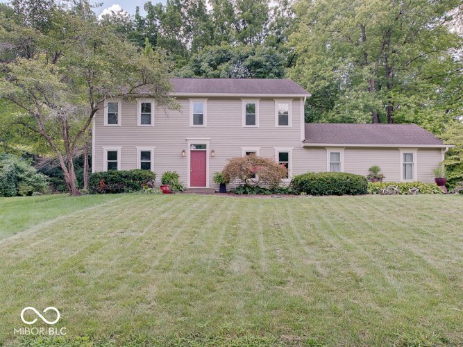 847 Claridge Court Indianapolis IN 46260 (House For Sale) | MLS 22054667