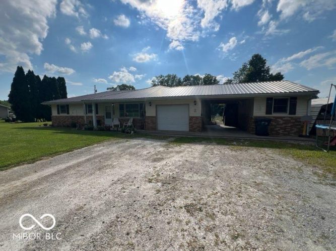 7509 N Prairie Road Springport IN 47386 (House For Sale) | MLS 22055213