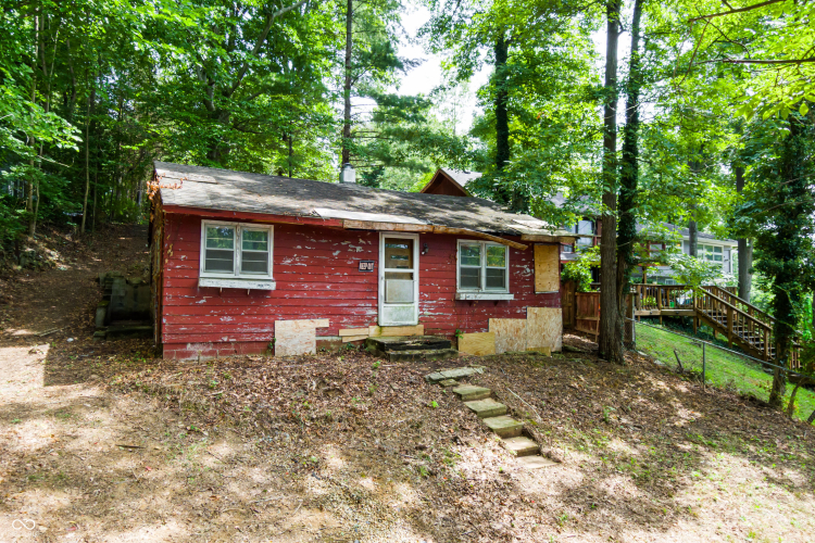 314 W Lakeview Drive Nineveh IN 46164 (House For Sale) | MLS 22057504