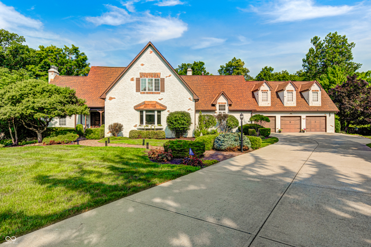 6737 La Tour Circle Indianapolis IN 46278 (House For Sale) | MLS 22063769