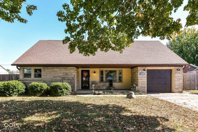 409 Emerson Drive Fortville IN 46040 (House For Sale) | MLS 22067962