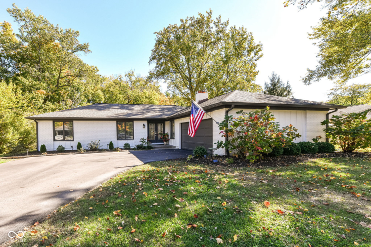 102 Pin Oak Court Noblesville IN 46062 (House For Sale) | MLS 22068846