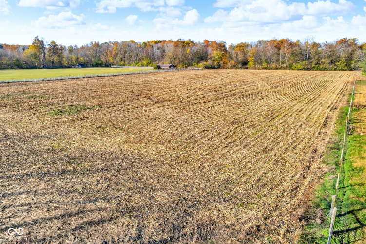 2076 Cartersburg Road Danville IN 46122 (House For Sale) | MLS 22072468