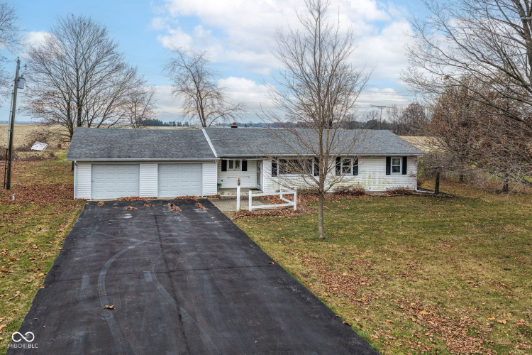 9815 E 266th Street Arcadia IN 46030 (House For Sale) | MLS 22074718