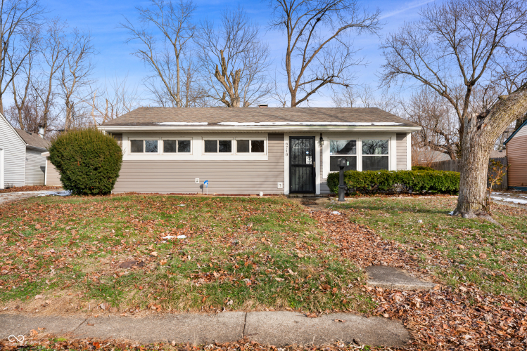 6718 Brookhaven Drive Lawrence IN 46226 (House For Sale) | MLS 22076567