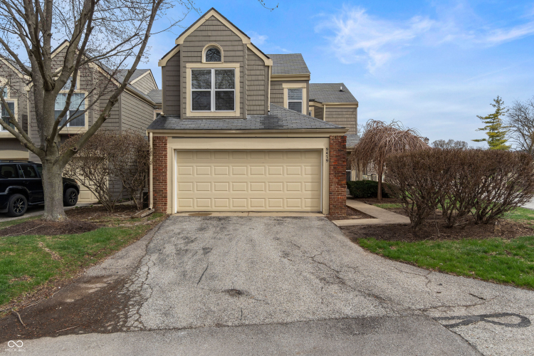 9479 Bridgewater Circle Indianapolis IN 46250 (House For Sale) | MLS ...