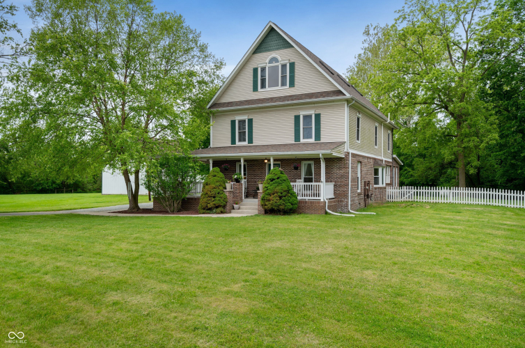 2708 N 400 E Greenfield IN 46140 (House For Sale) | MLS 22092454