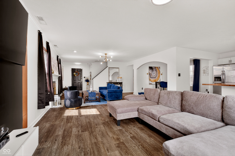 8120 Wildwood Farms Drive Indianapolis IN 46239 (House For Sale) | MLS ...