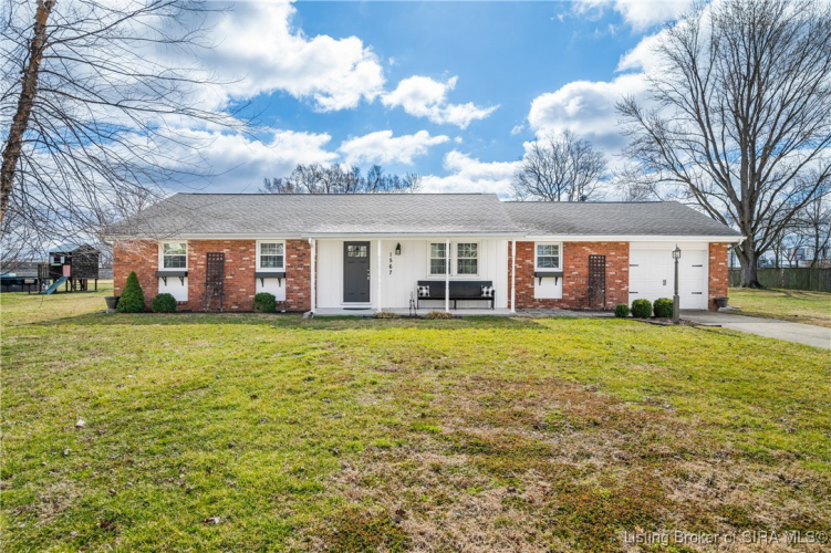 1567 W 2nd Street Seymour IN 47274 (House For Sale) | MLS 202506370